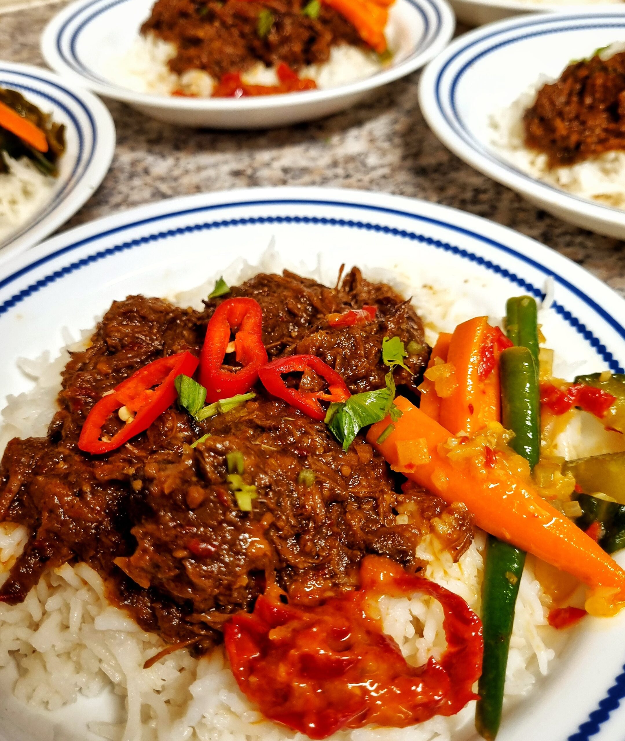 Beef Rendang - Haloodiefoodie.com