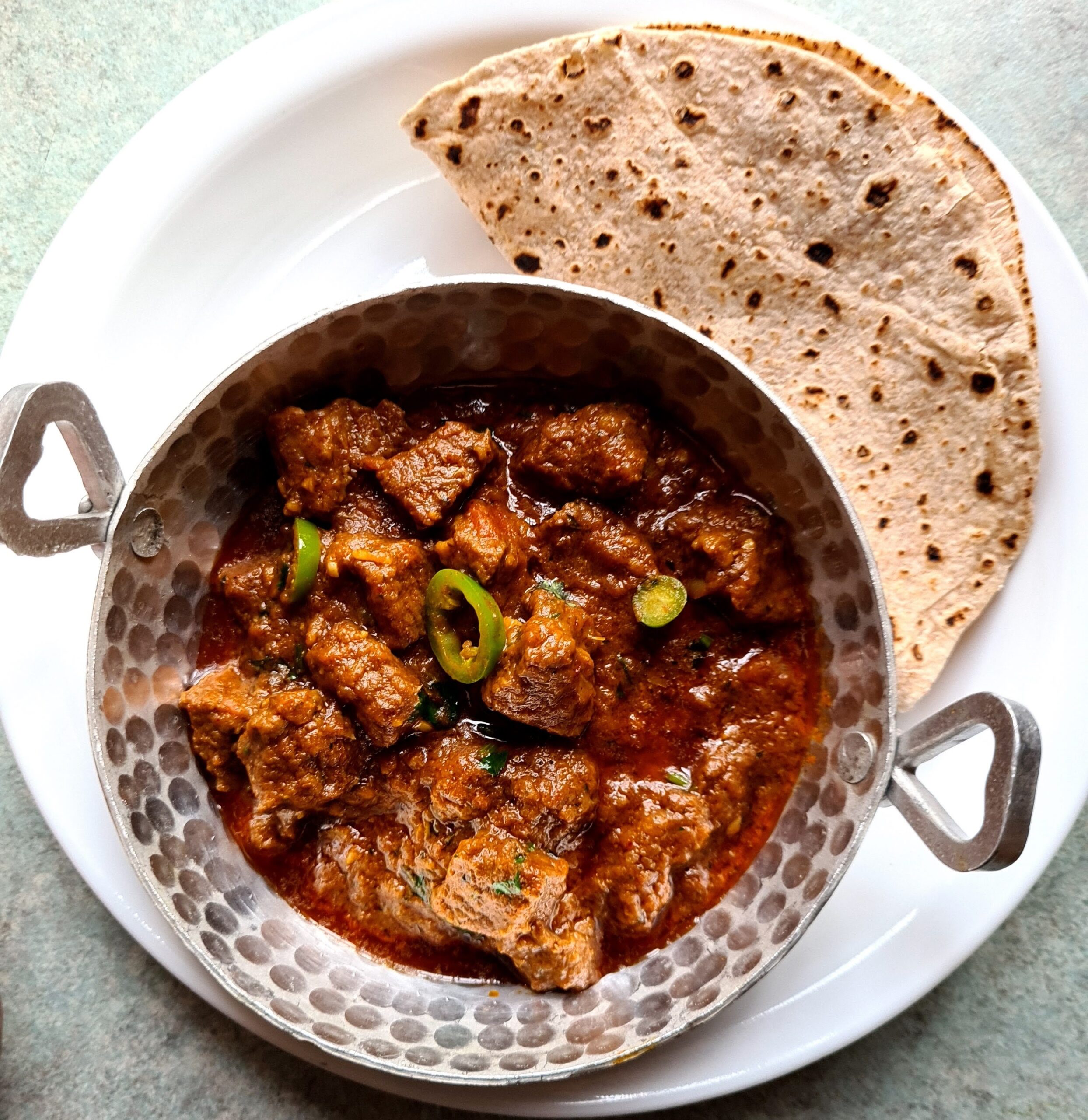 Karahi Gosht - Haloodiefoodie.com